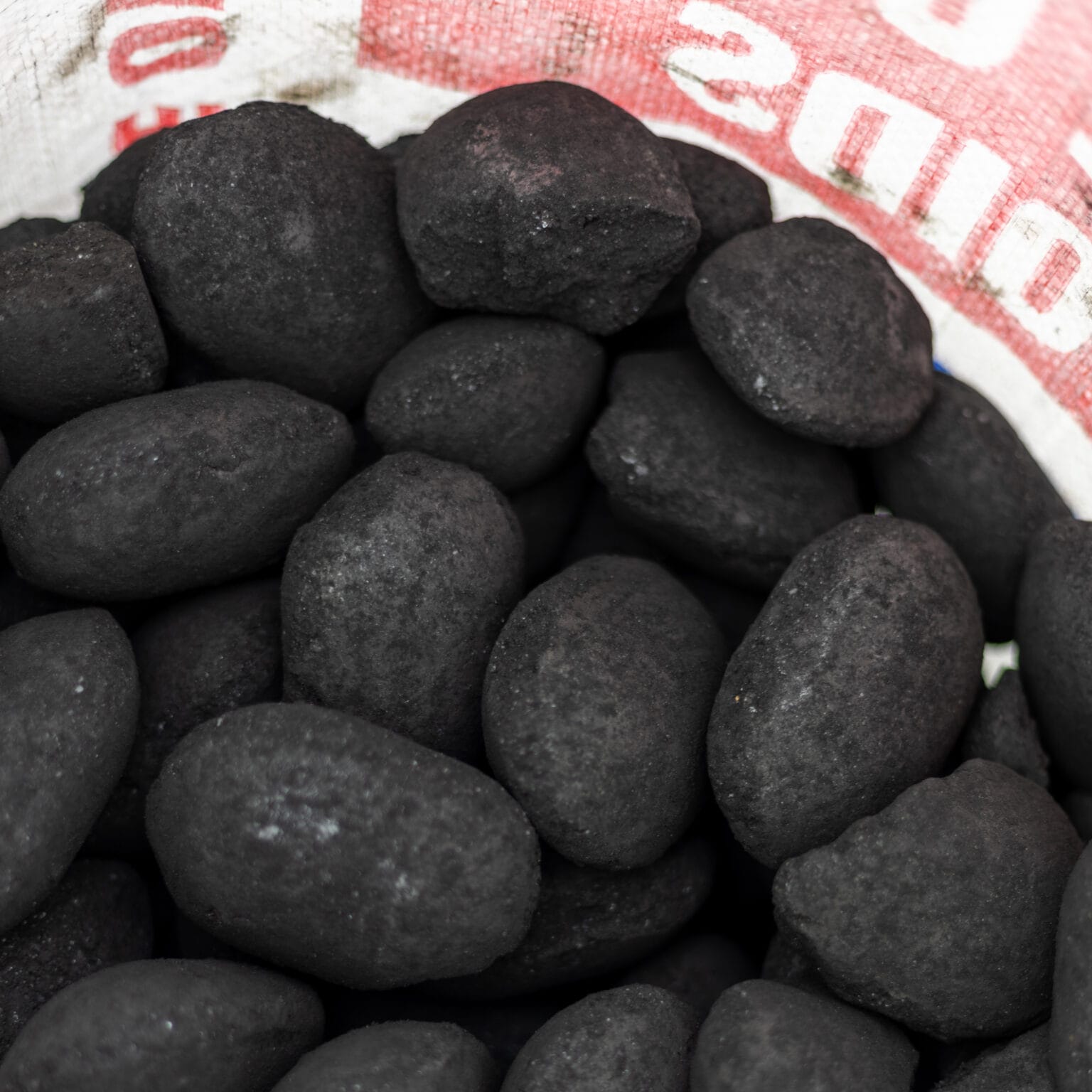 Cosyblaze Smokeless Ovoids (40kg) - Coughlan Fuels